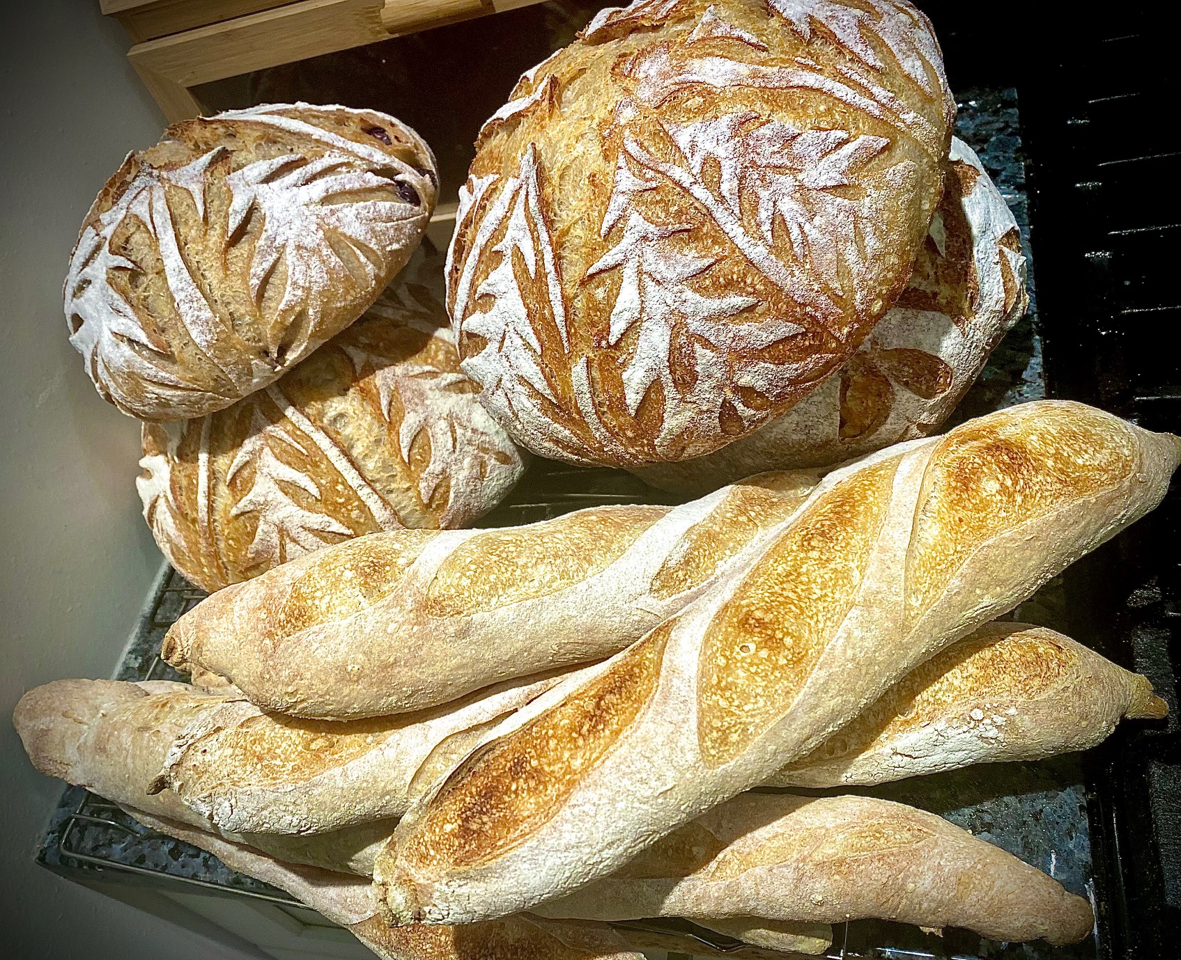 Sourdough bread baking and starter – Freshtastebud